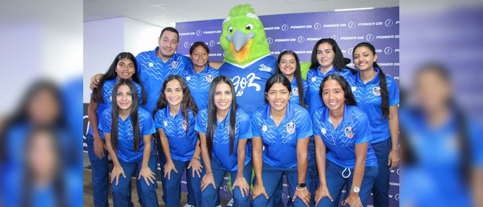 Equipo femenino de fútbol playa de la UES representará a El Salvador en ...